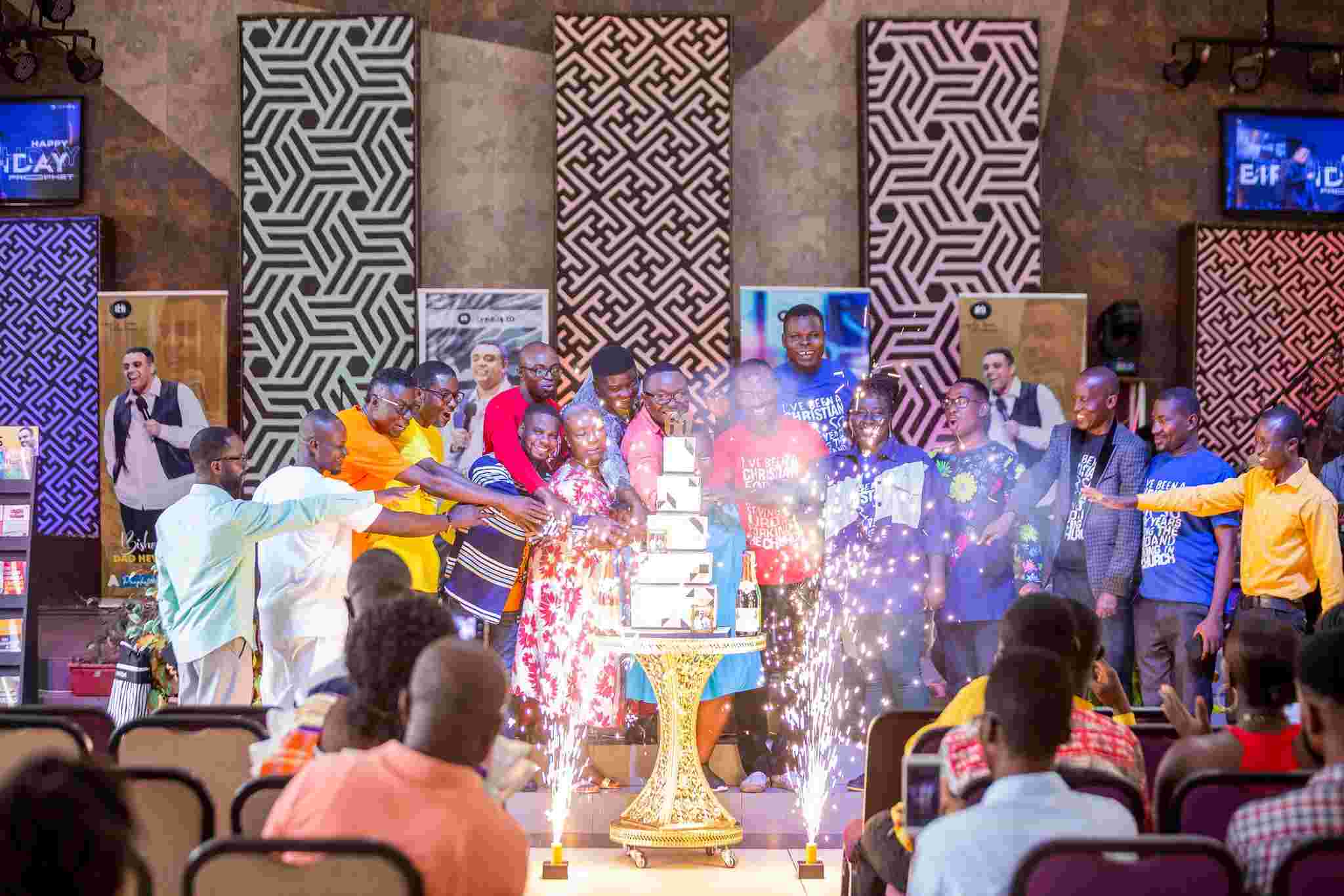 HOW CAN WE SAY THANKS - LOYALTY HOUSE INTERNATIONAL CELEBRATES PROPHET ...